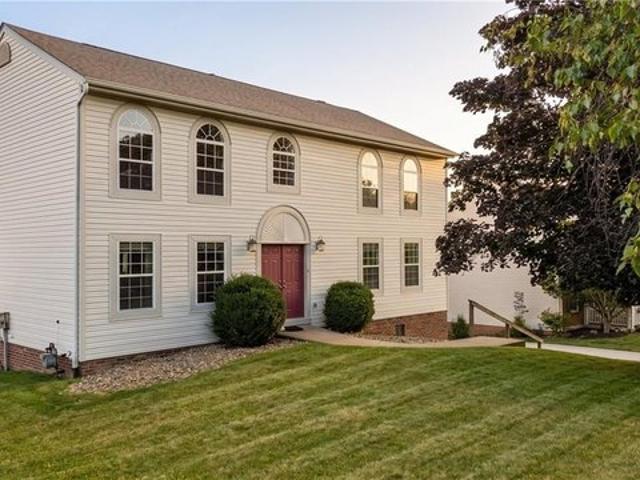 3129 Westwind Dr, Allison Park, PA 15101