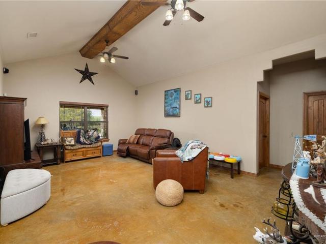 3120 Mesquite Country Avenue