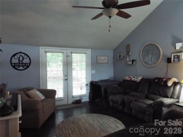 3120 Basilwood Circle