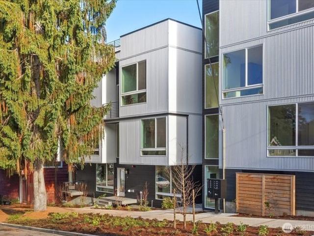 3120 Queen Anne Ave N, Seattle, WA 98109