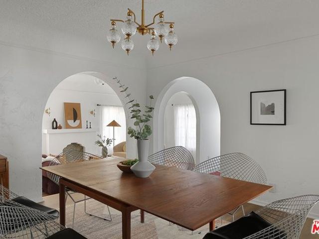 3120 W 43rd Pl, Los Angeles, CA 90008