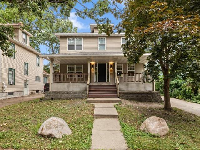 3120 4th St SE, Minneapolis, MN 55414