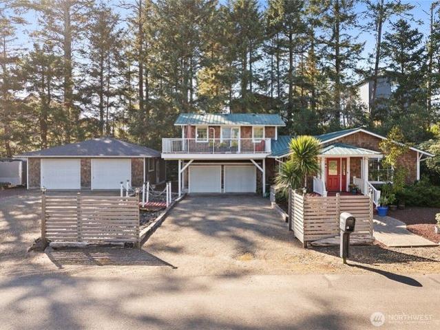 31211 L St, Ocean Park, WA 98640