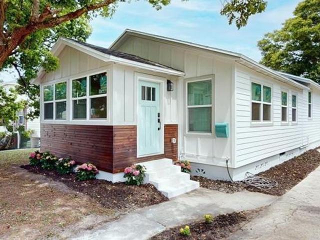3121 Melton St N, Saint Petersburg, FL 33704