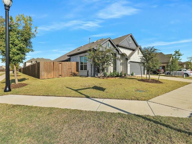 3121 Midnight Moon Drive