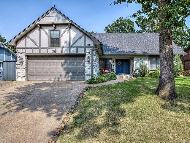 3121 Bahama Dr, Sand Springs, OK 74063