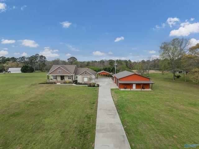 3121 Cathedral Caverns Hwy, Grant, AL 35747