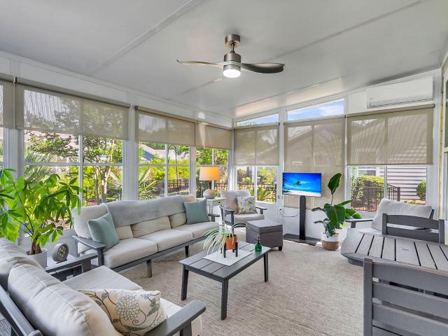 3121 Cross Vine Lane