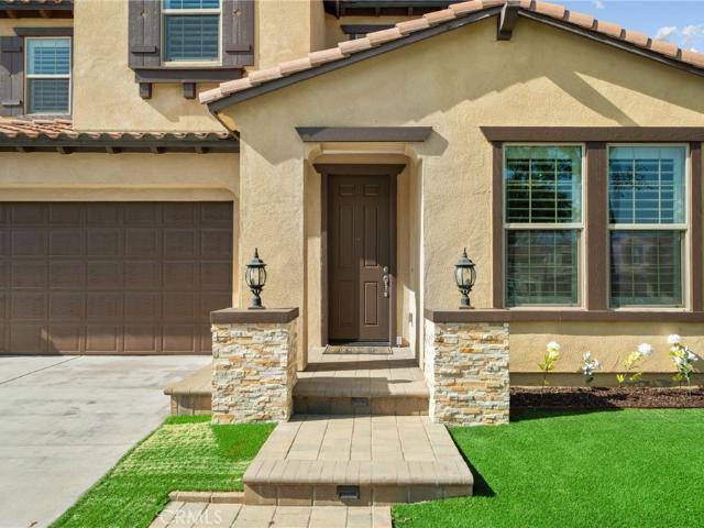 3121 E Silver Sky Drive
