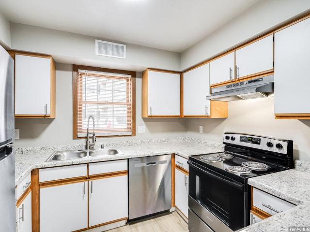 3121 Forest Run Ct
