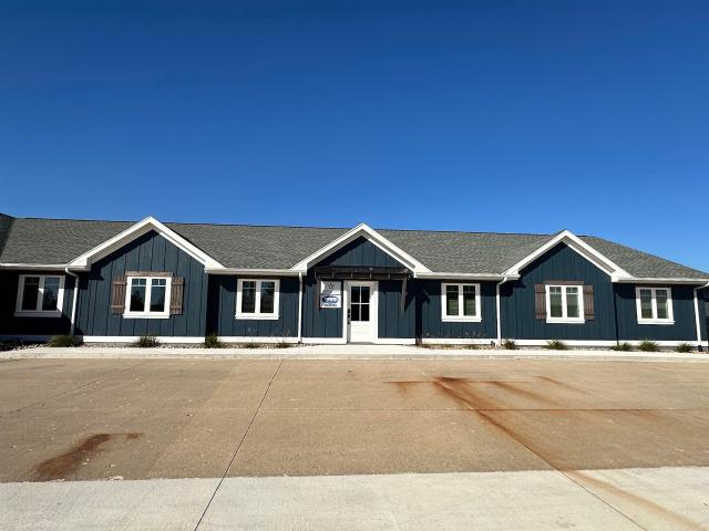3121 Hwy 71 S