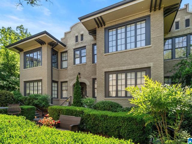 3121 Highland Avenue S # 202
