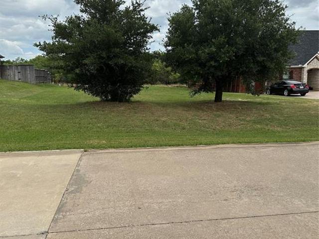 3121 Preston Club Dr, Sherman, TX 75092 | MLS #21154