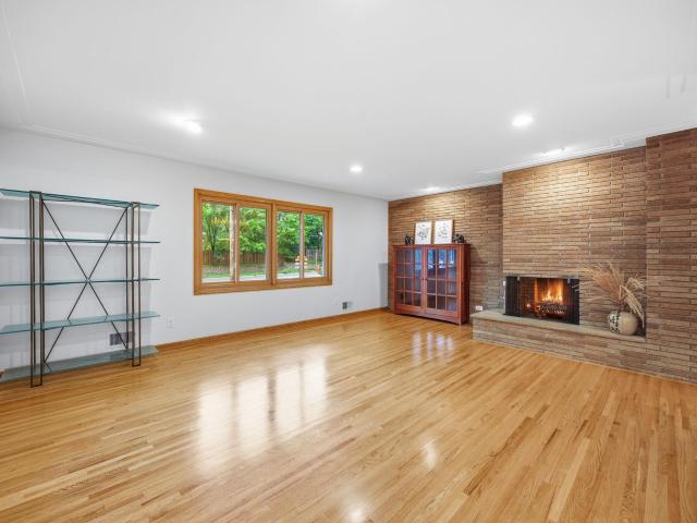 3121 W 84th Street