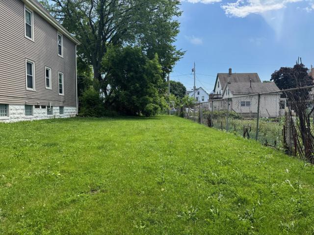 3121 W St Paul Ave, Milwaukee, WI 53208 | MLS #1925
