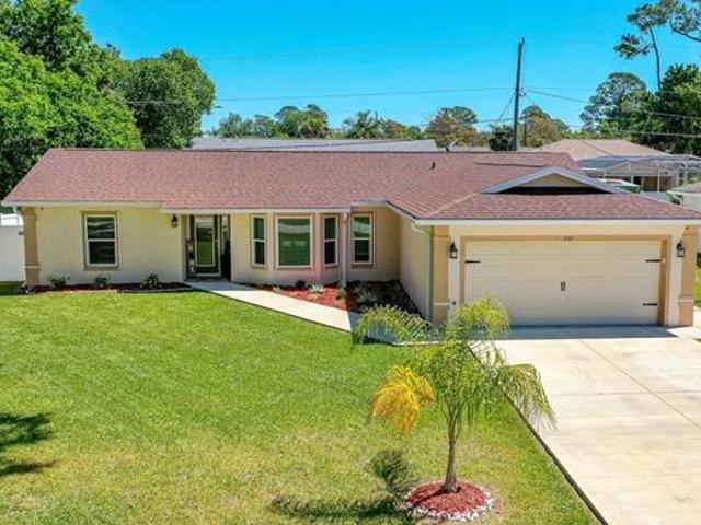 3121 Yule Tree Dr, Edgewater, FL 32141