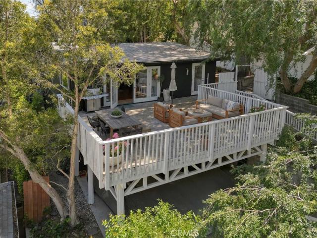 3122 Oakcrest Dr, Los Angeles, CA 90068 | MLS #GD26085