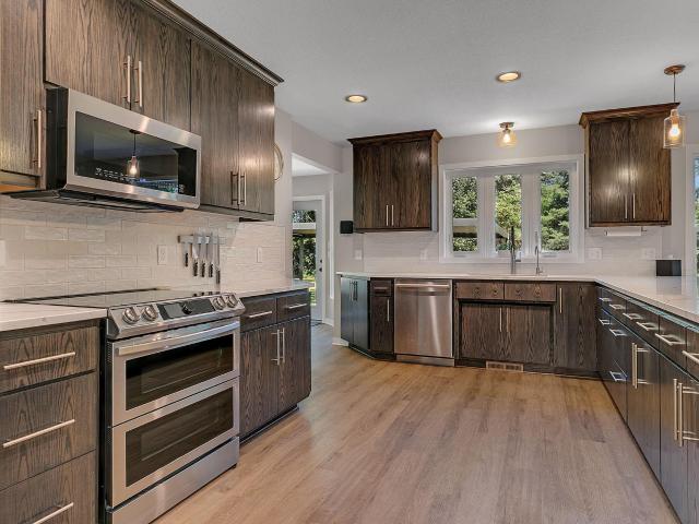 3122 Alder Lane
