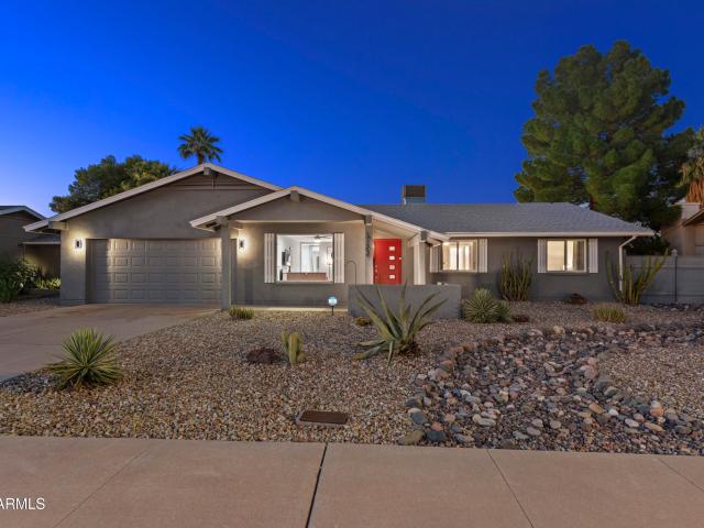 3122 E Sierra St, Phoenix, AZ 85028 | Compass