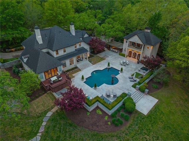 3122 E Township St, Fayetteville, AR 72703