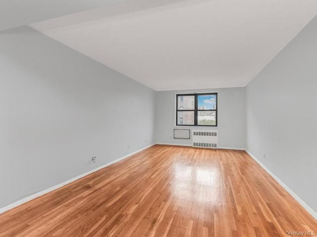 3123 Bailey Avenue, Unit 2B