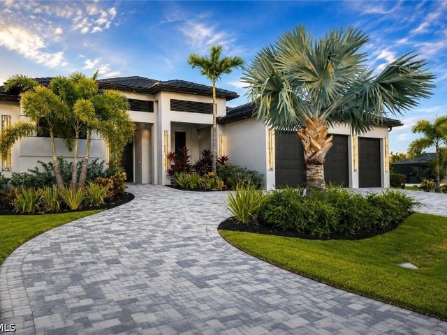 3123 SW 29th Ave, Cape Coral, FL 33914 | MLS #2026024