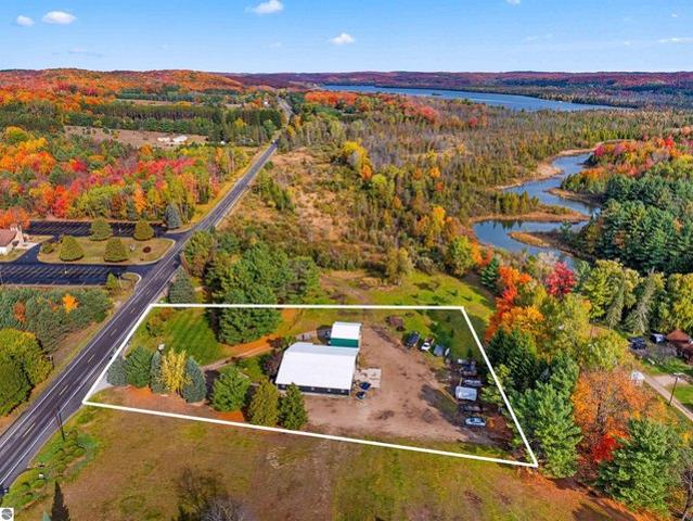 3123 S M 88 Hwy, Bellaire, MI 49615