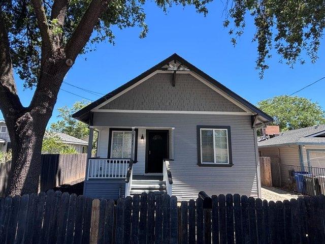 3123 Santa Cruz Way, Sacramento, CA 95817