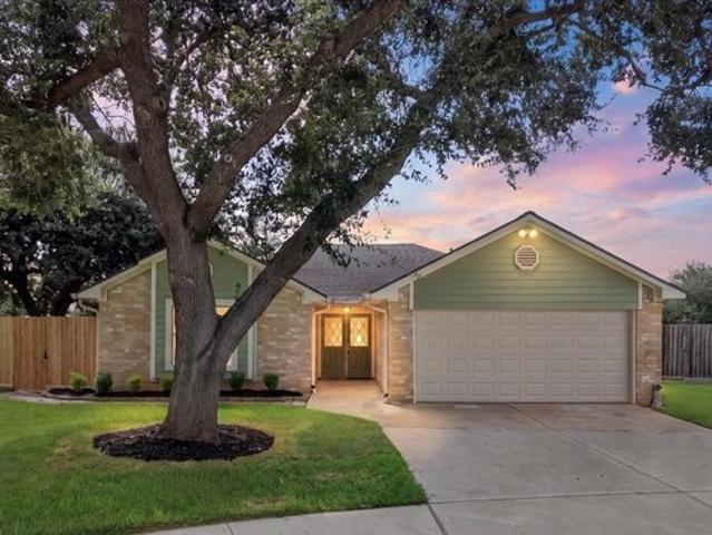 3123 W Heatherock Cir, Sugar Land, TX 77479