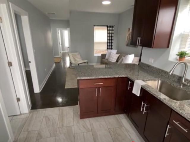 3123 W Monroe St, Unit 2W, Chicago, IL 60612 | MLS #12608 | Compass
