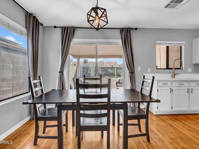3123 W Via Montoya Dr, Phoenix, AZ 85027