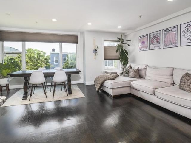 312 10th St Apt 2, Union City, NJ 07087