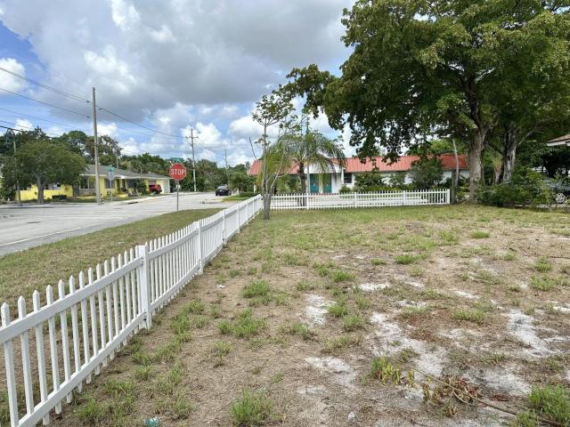 312 12th Ave N, Lake Worth Beach, FL 33460 | MLS #B26030