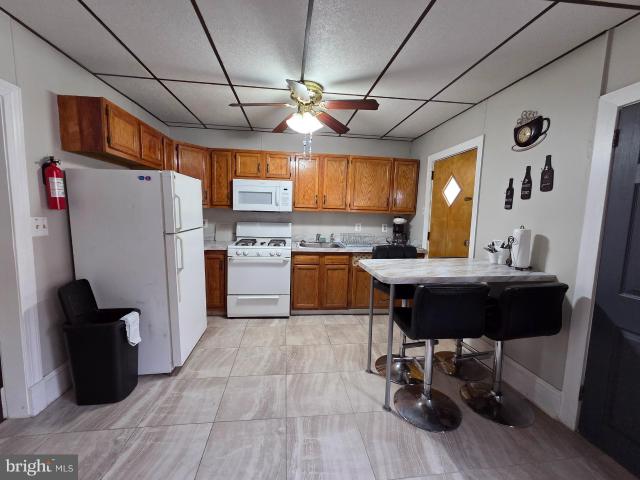 312 Concord Ave, Unit 2, Wilmington, DE 19802 | MLS #DENC2101 | Compass
