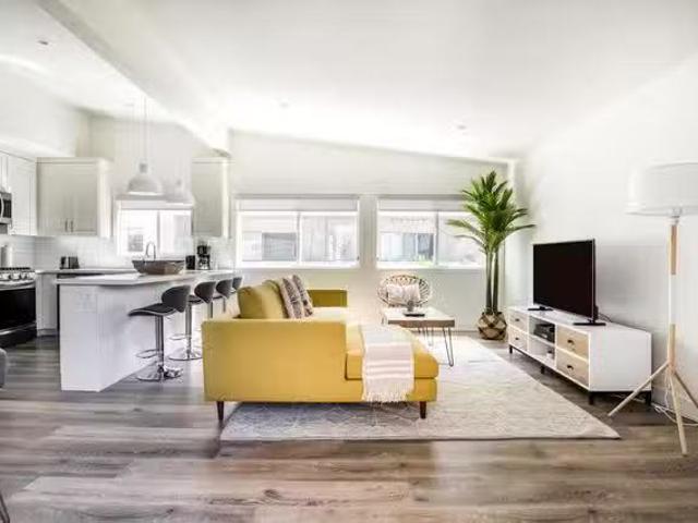 312 Calle Miramar, Riviera 2 Bedroom 2 Bath