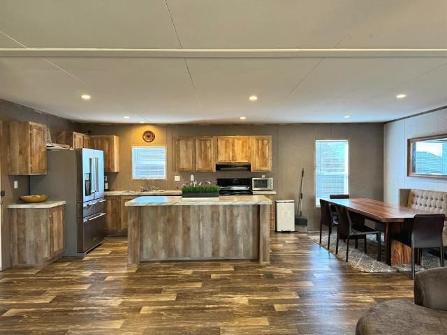 312 Candlewood Cir, Gainesville, TX 76240 | MLS #21248