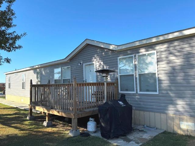 312 Candlewood Circle