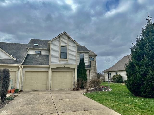 312 Carriage Lane