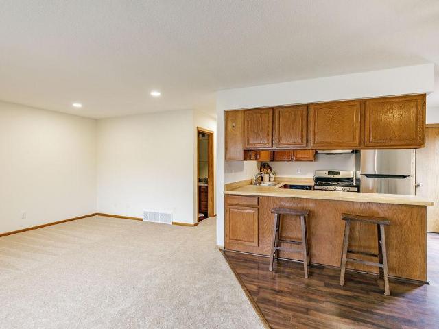 312 Cedar LN