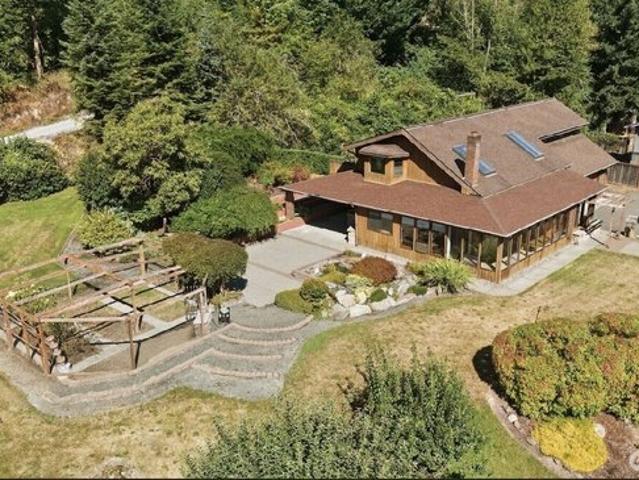 312 Antonie Ave N, Eatonville, WA 98328