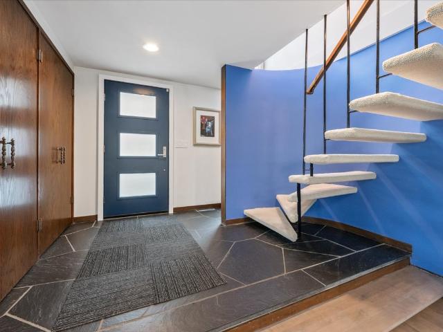 312 Barton Avenue