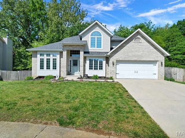 312 Benedictine Ct, O'Fallon, IL 62269