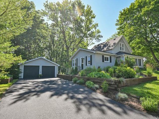 312 Burden Ave, Twin Lakes, WI 53181