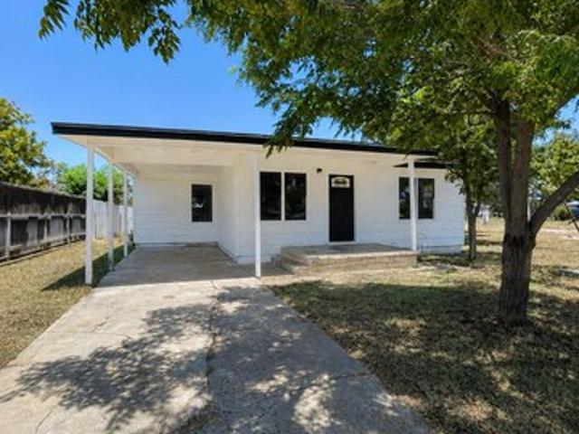 312 E 41st St, San Angelo, TX 76903