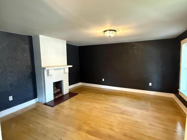 312 E 4th Street