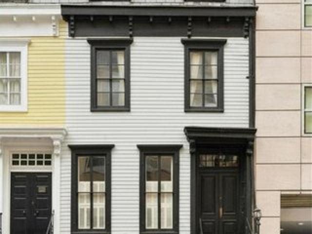 312 E 53rd St, New York, NY 10022