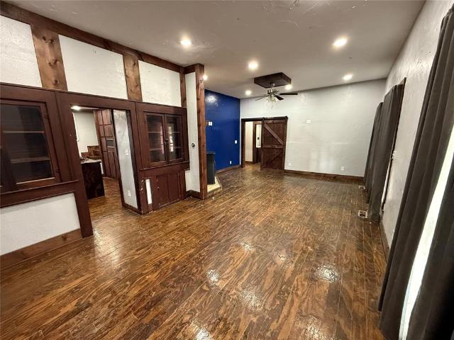 312 E 7th Street