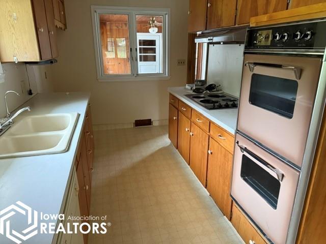 312 E Overmeyer Drive