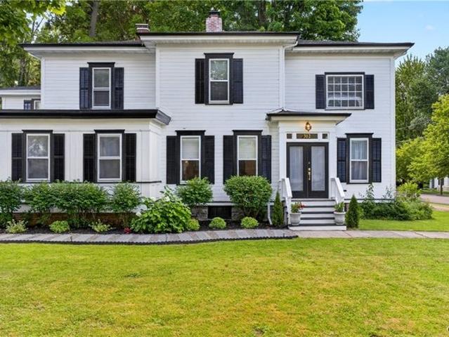 312 Elm St, Fayetteville, NY 13066