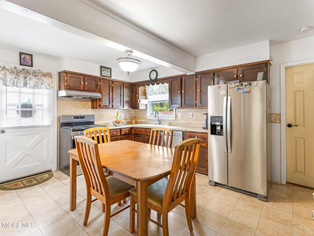312 Elmwood Drive